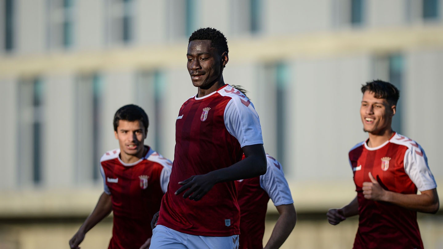 Asue: 4000 km depois, uma nova família - Sporting Clube de Braga