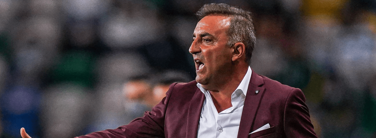 Carlos Carvalhal: "O segundo golo perturbou muito a nossa equipa ...