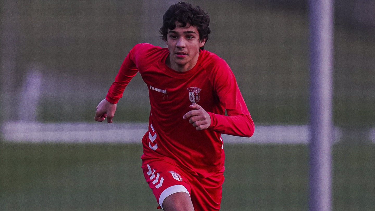 Tiago Ferreira: "Máxima força para conquistar a vitória" - Sporting ...
