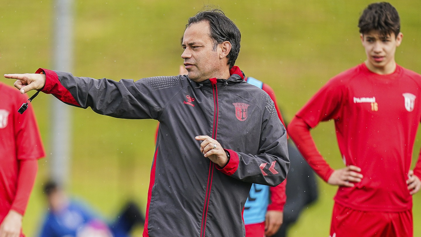 César Silva: "A nossa equipa vai dar uma boa resposta" - Sporting Clube ...