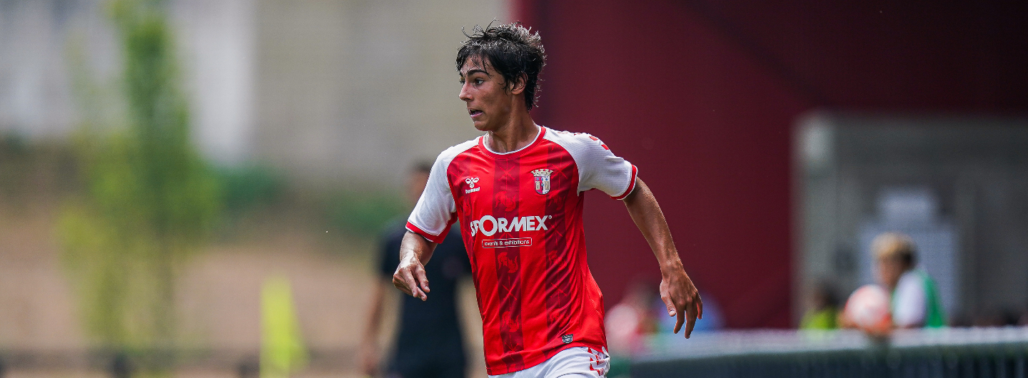 Sub-17 perdem no reduto do Vitória SC - Sporting Clube de Braga