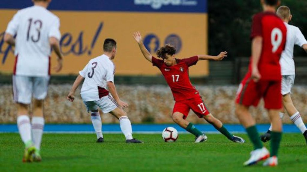 Estreia de João Lomba na Seleção Nacional Sub-15 - Sporting Clube de Braga