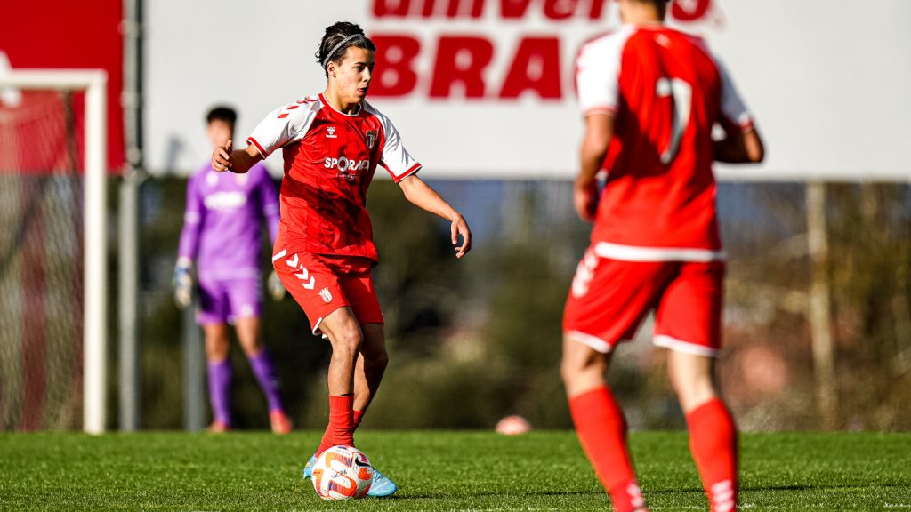 Afonso Sousa na Seleção Nacional Sub-16 - Sporting Clube de Braga