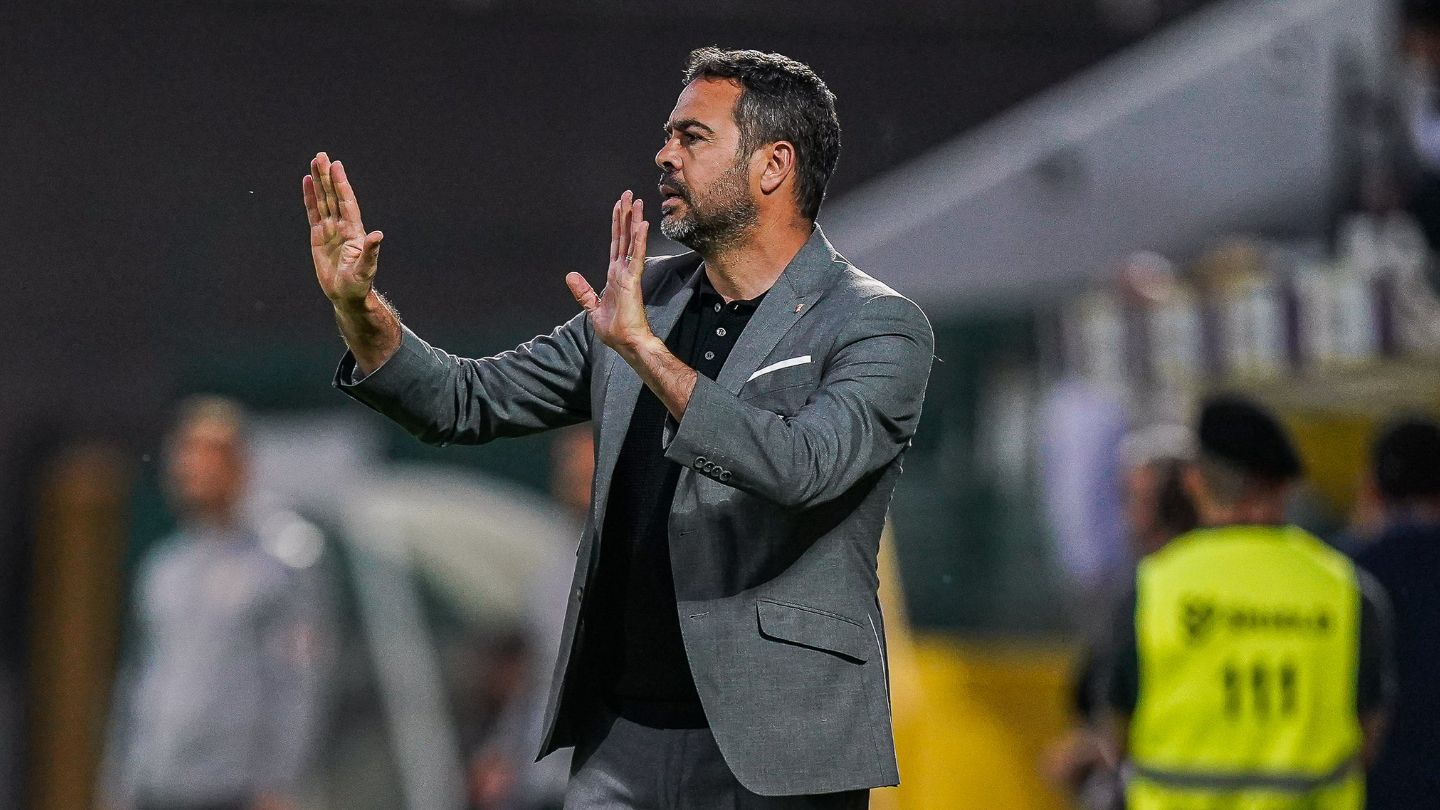 Artur Jorge: "Vamos sempre à procura de mais" - Sporting Clube de Braga