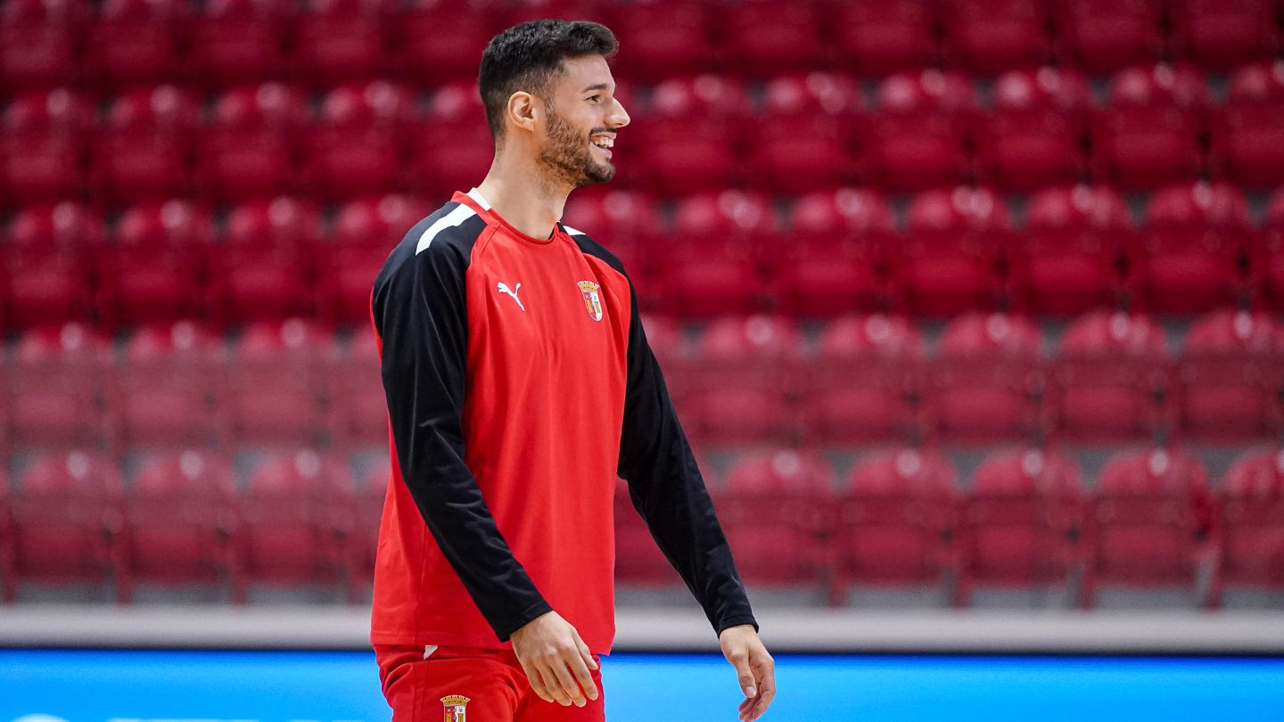 Tiago Sousa: “Vamos lutar pelos três pontos” - Sporting Clube de Braga