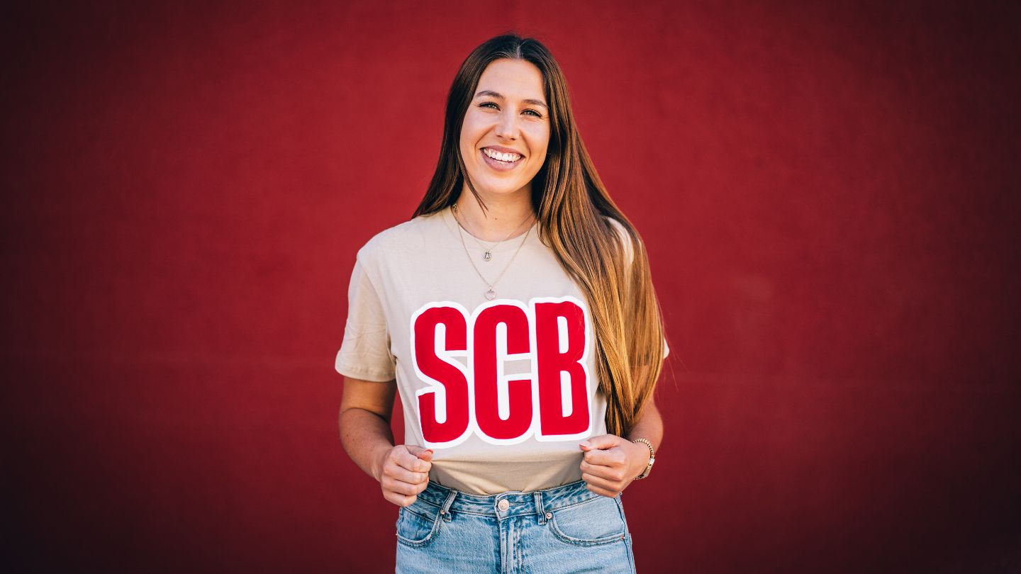 Anna Kobrock é reforço do voleibol arsenalista - Sporting Clube de Braga