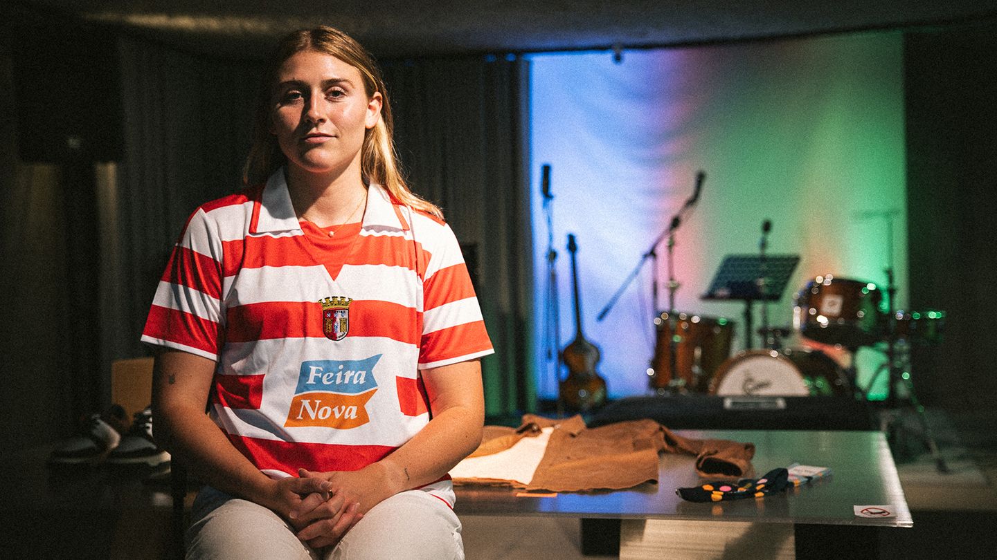 Ellie Walker é reforço - Sporting Clube de Braga