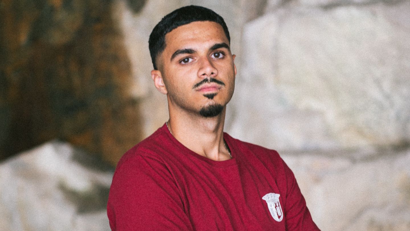 Hugo Neves é Gverreiro - Sporting Clube de Braga