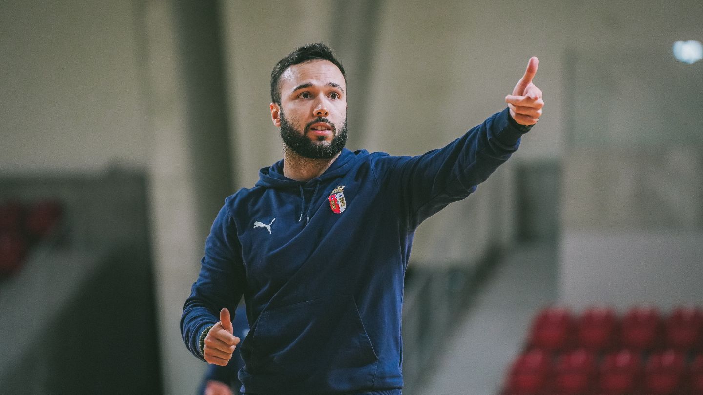 Pedro Grenha: "Queremos garantir um lugar nos quatro primeiros ...