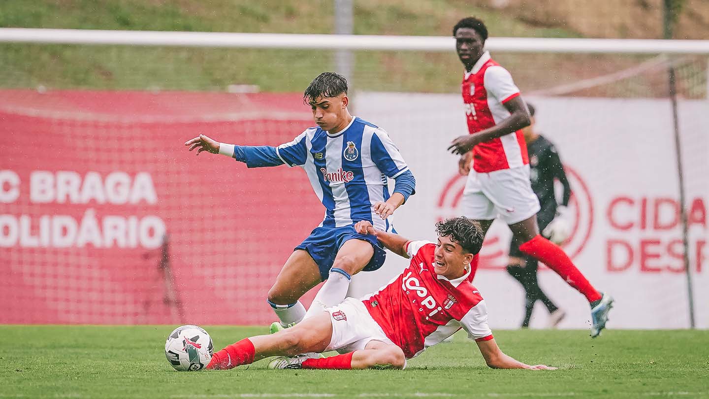 Sub-17 sofrem desaire na receção ao FC Porto - Sporting Clube de Braga